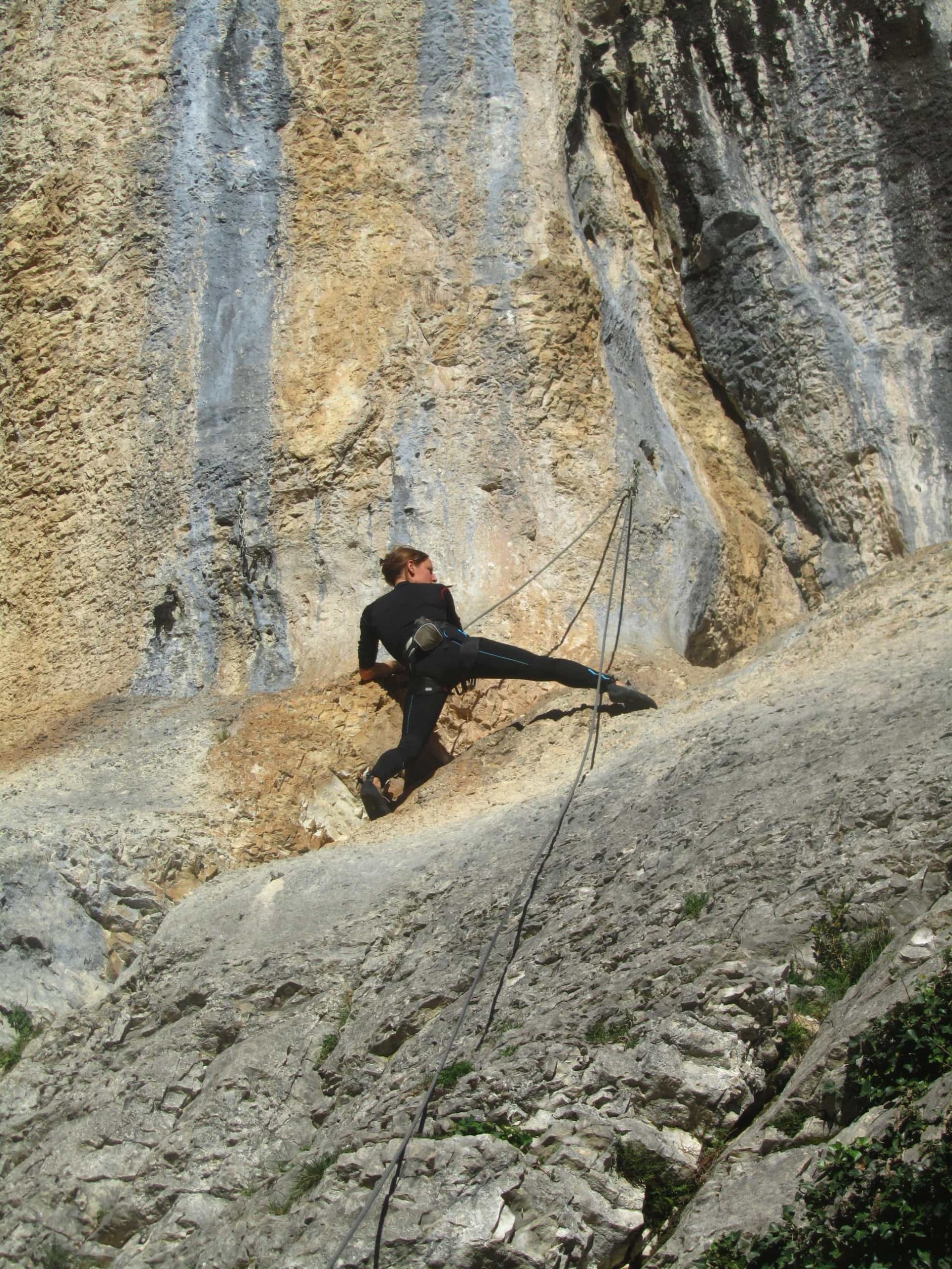 Location matériel via ferrata & escalade Aiguebelette – Réservez dès ...